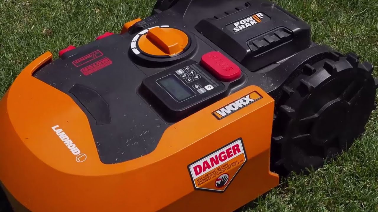 WORX WR153E L1500 Landroid Robotic Mower 1500m² | Robot Maniak